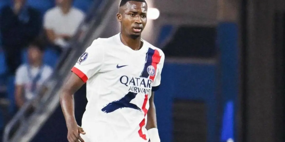 Parecía un potrero: Mira la primera cancha en la que jugó Willian Pacho ...